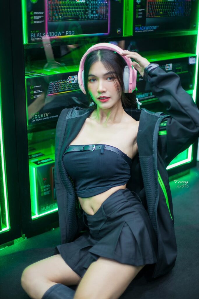 เหมยหลิน พริตตี้ MC สาวสวย สุดฮอต onlyfans18+ สุดแซ่บ